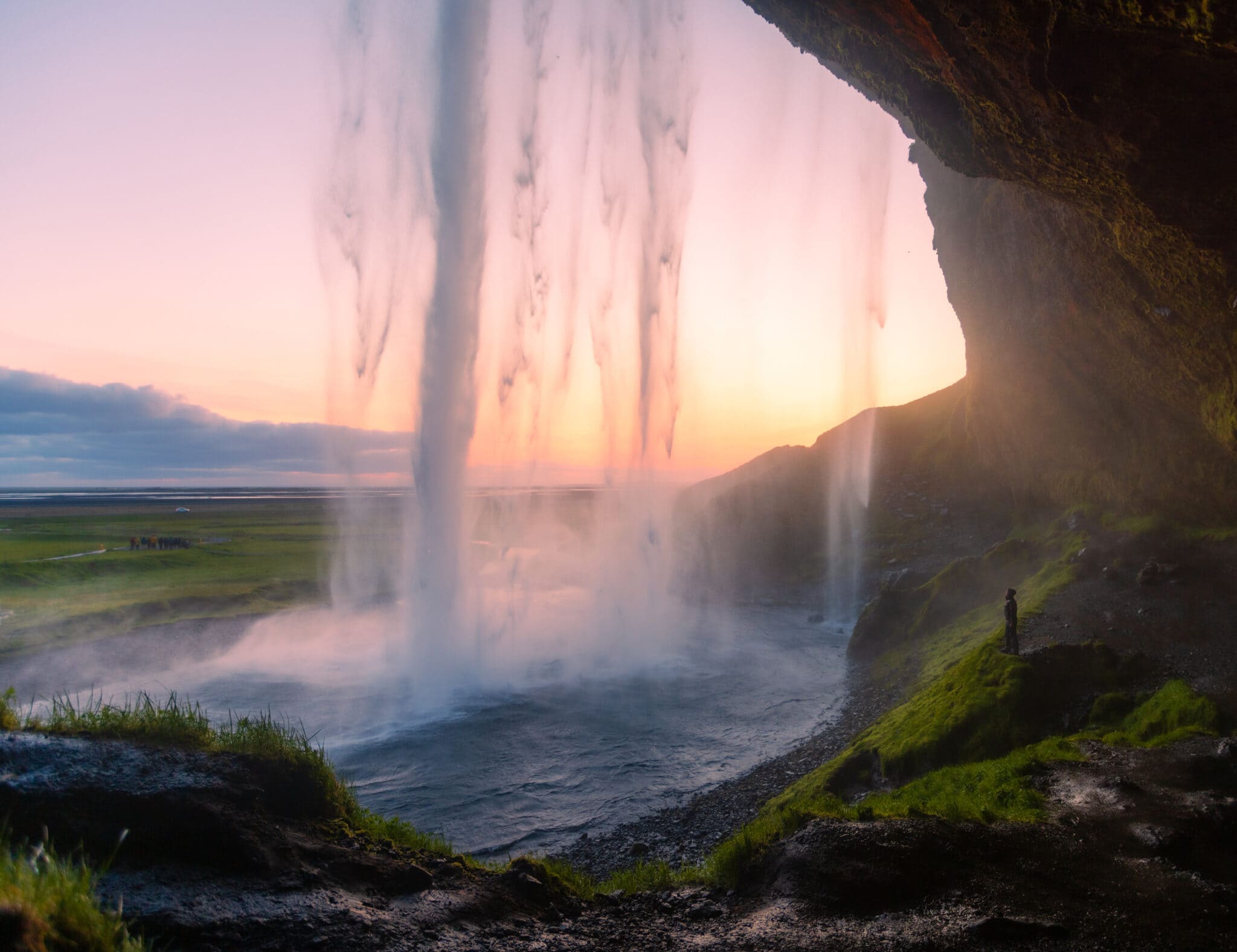The 12 Best Places to See When You Visit Iceland