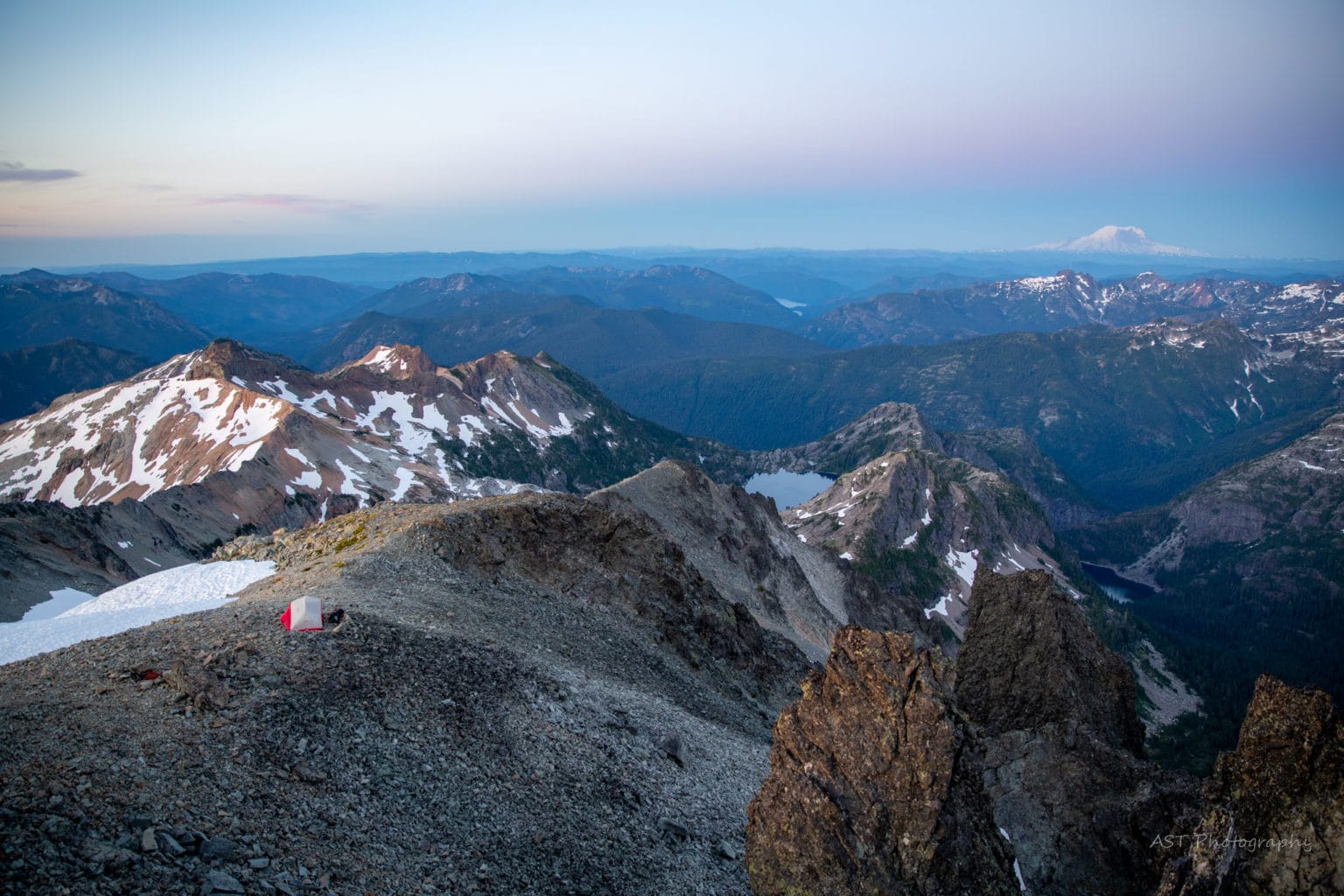 Ultimate Guide to Summiting Mount Daniel in Washington