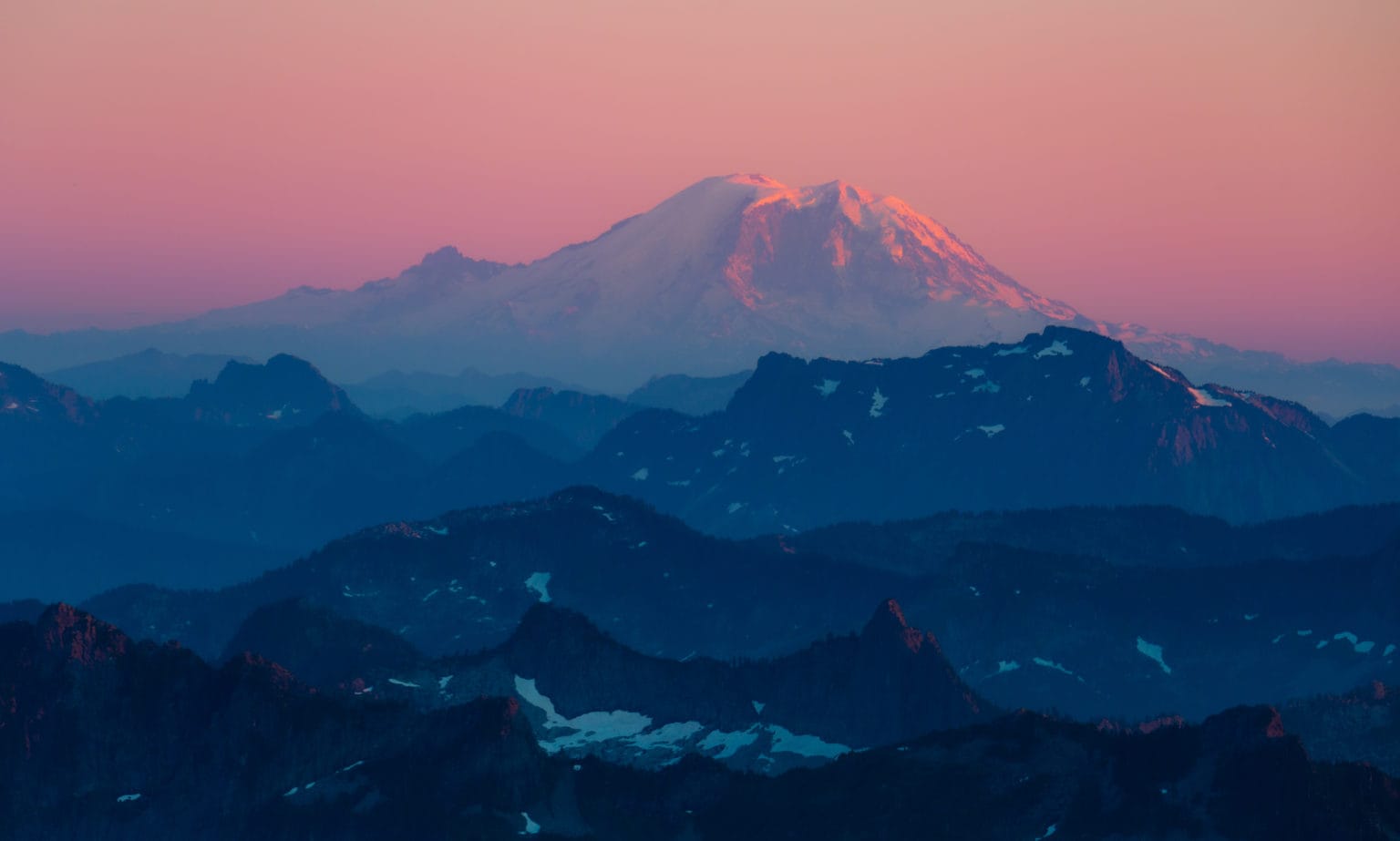 Ultimate Guide: Hiking and backpacking to the top of Vesper Peak