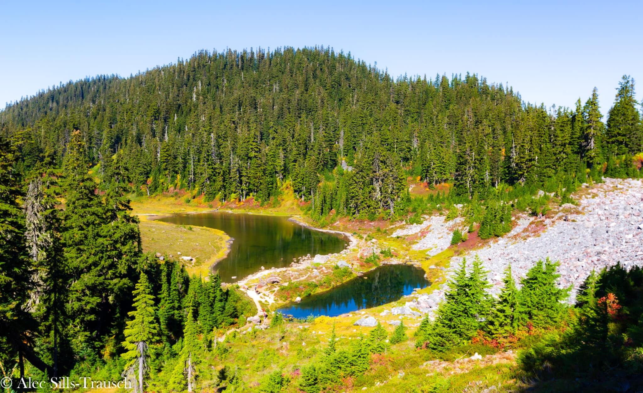An Ultimate Guide to Backpacking and Hiking Chain Lakes Loop