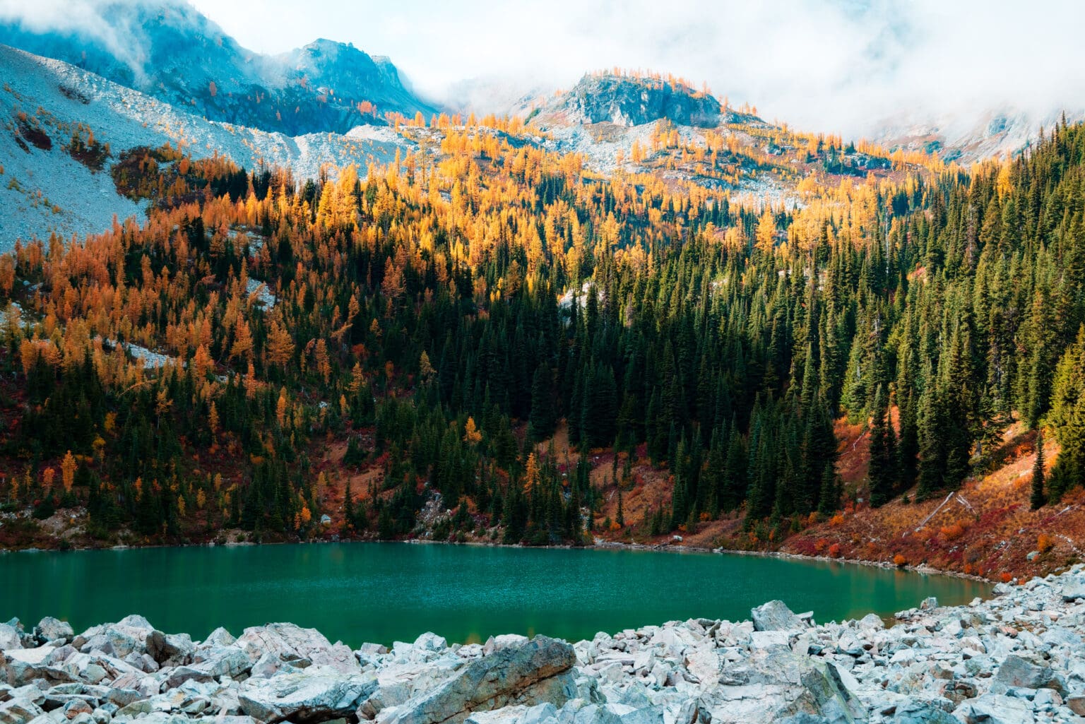 Ultimate Guide: Hiking and Backpacking Wing Lake in the North Cascades