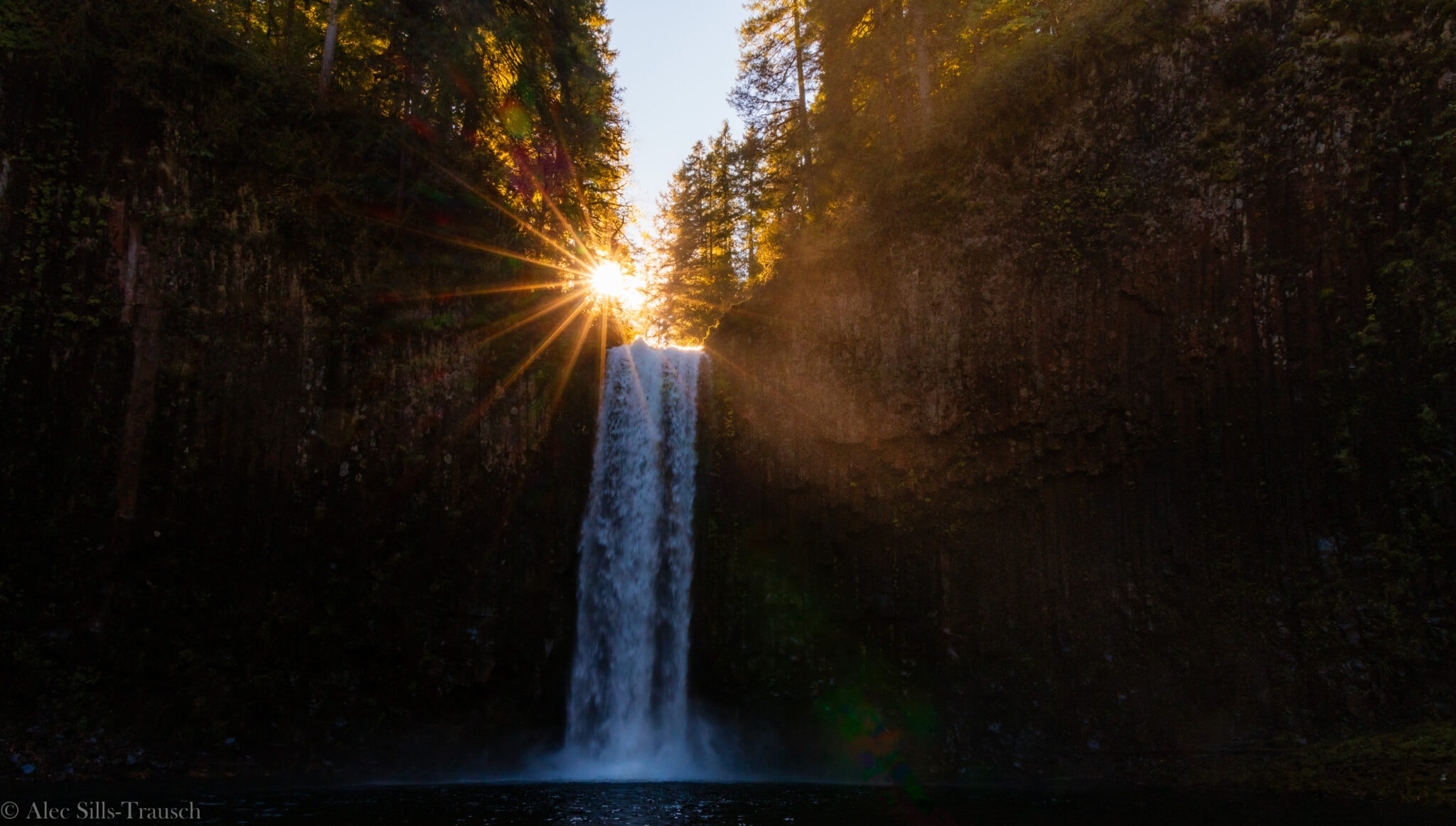 Ultimate Guide: Hiking to the stunning Abiqua Falls in Oregon
