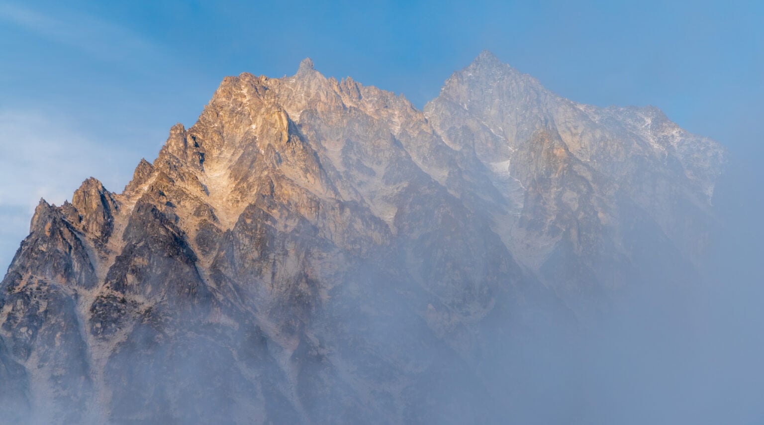 Lake Ingalls Hike: A brilliant trek into the Alpine Lakes Wilderness