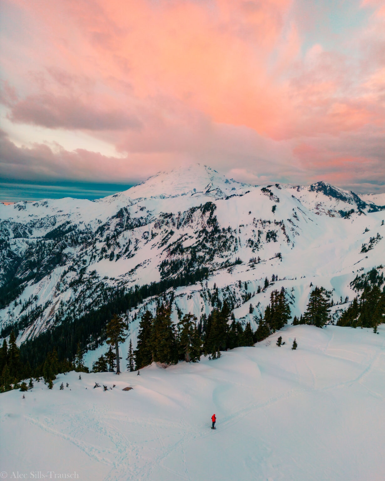 Artist Point Ultimate Guide: Tips for Hiking & Snowshoeing