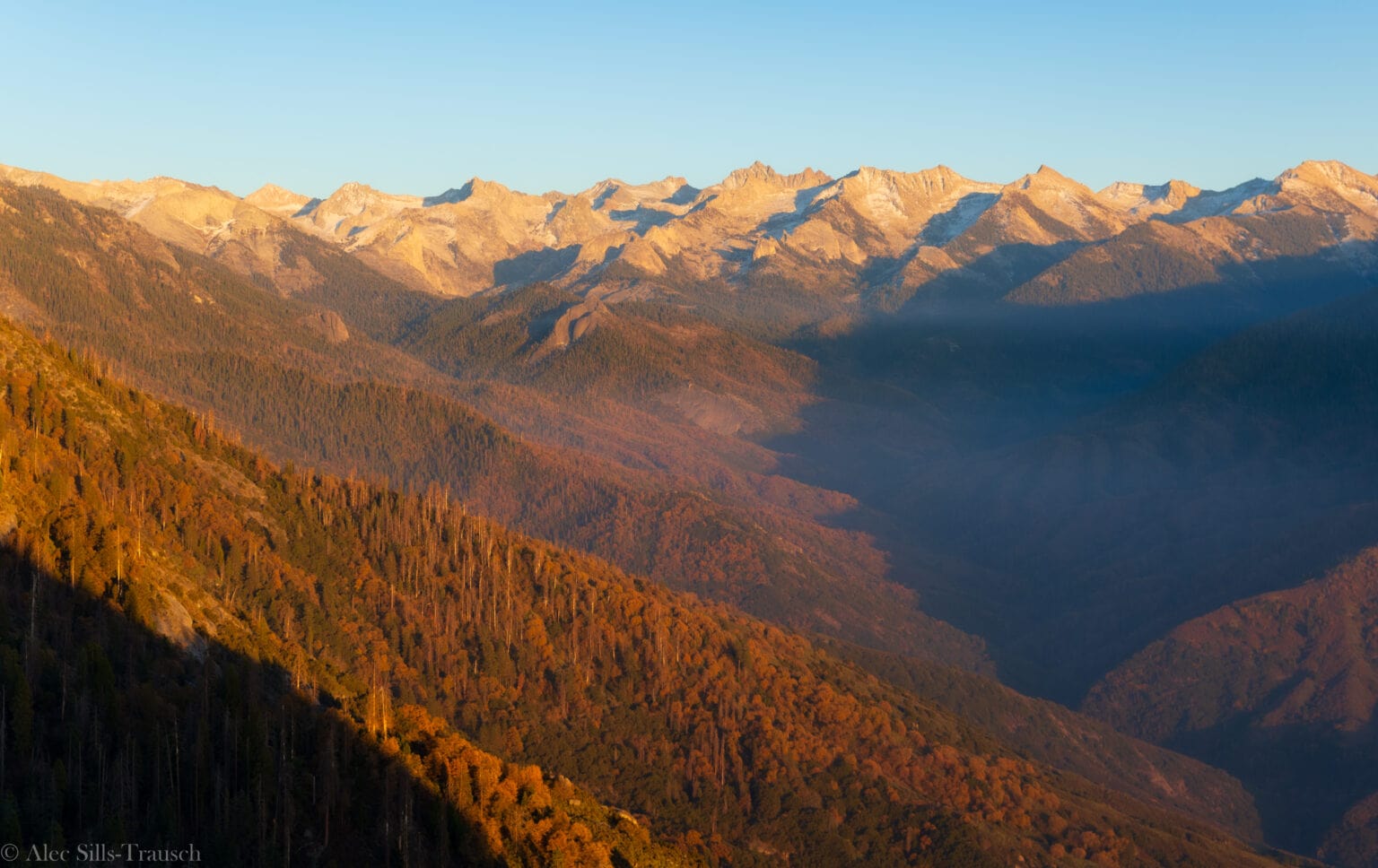 Expert Guide to Hiking Moro Rock in Sequoia National Park