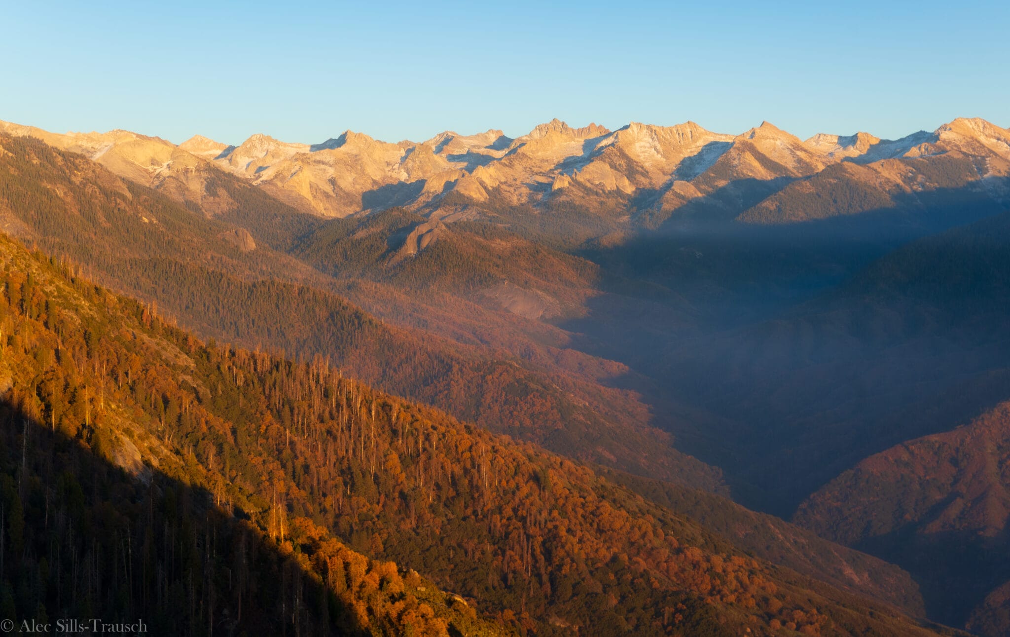 Expert Guide to Hiking Moro Rock in Sequoia National Park
