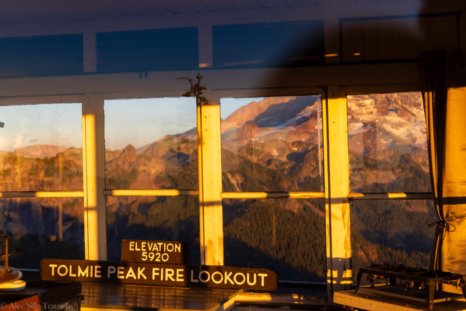 A Hiking Guide to Tolmie Peak Lookout at Mt. Rainier