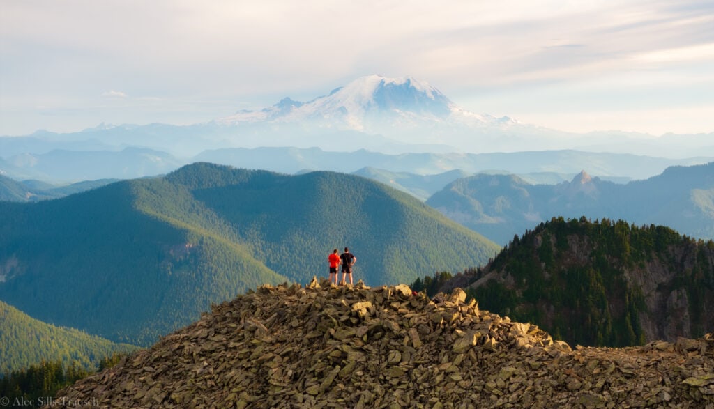Washington's Silver Peak Hike Offers Epic Views of Rainier Via the PCT
