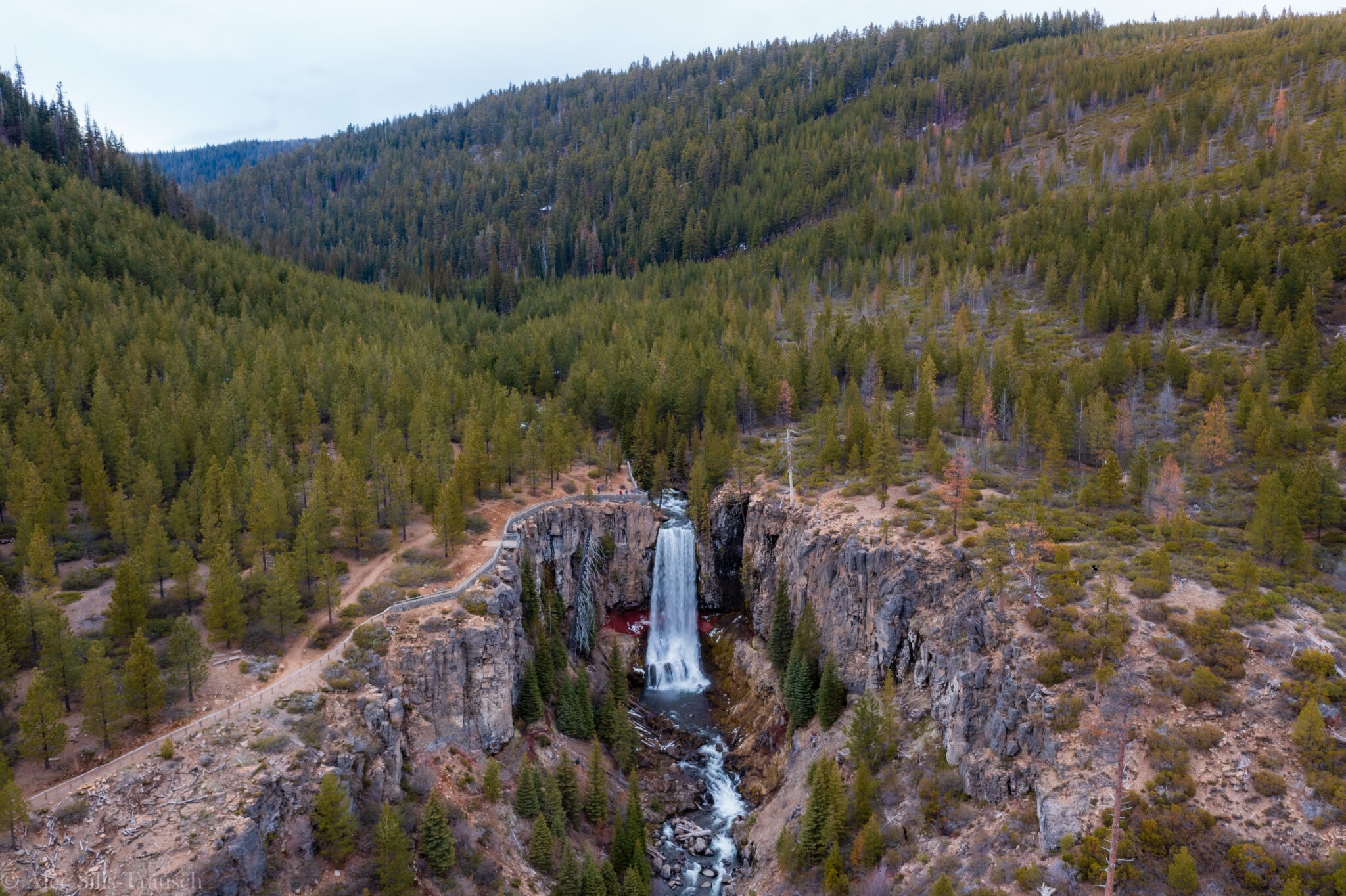 Ultimate Guide to Hike and Explore Smith Rock State Park
