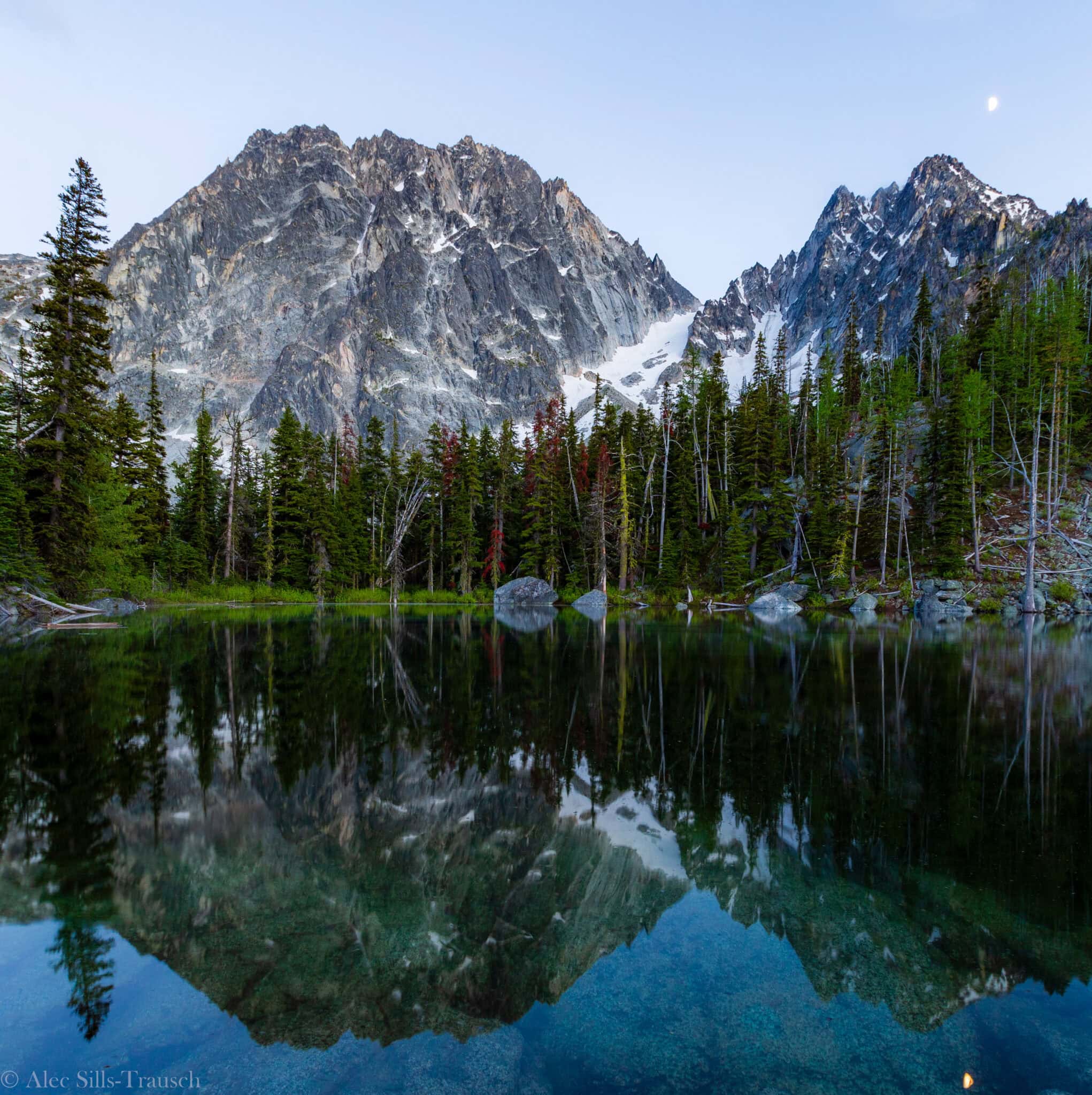 Hiking Guide to the Stunning Colchuck Lake Trail in Washington