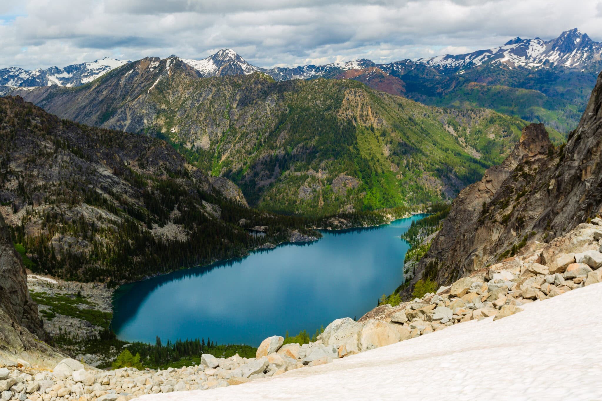 Hiking Guide to the Stunning Colchuck Lake Trail in Washington
