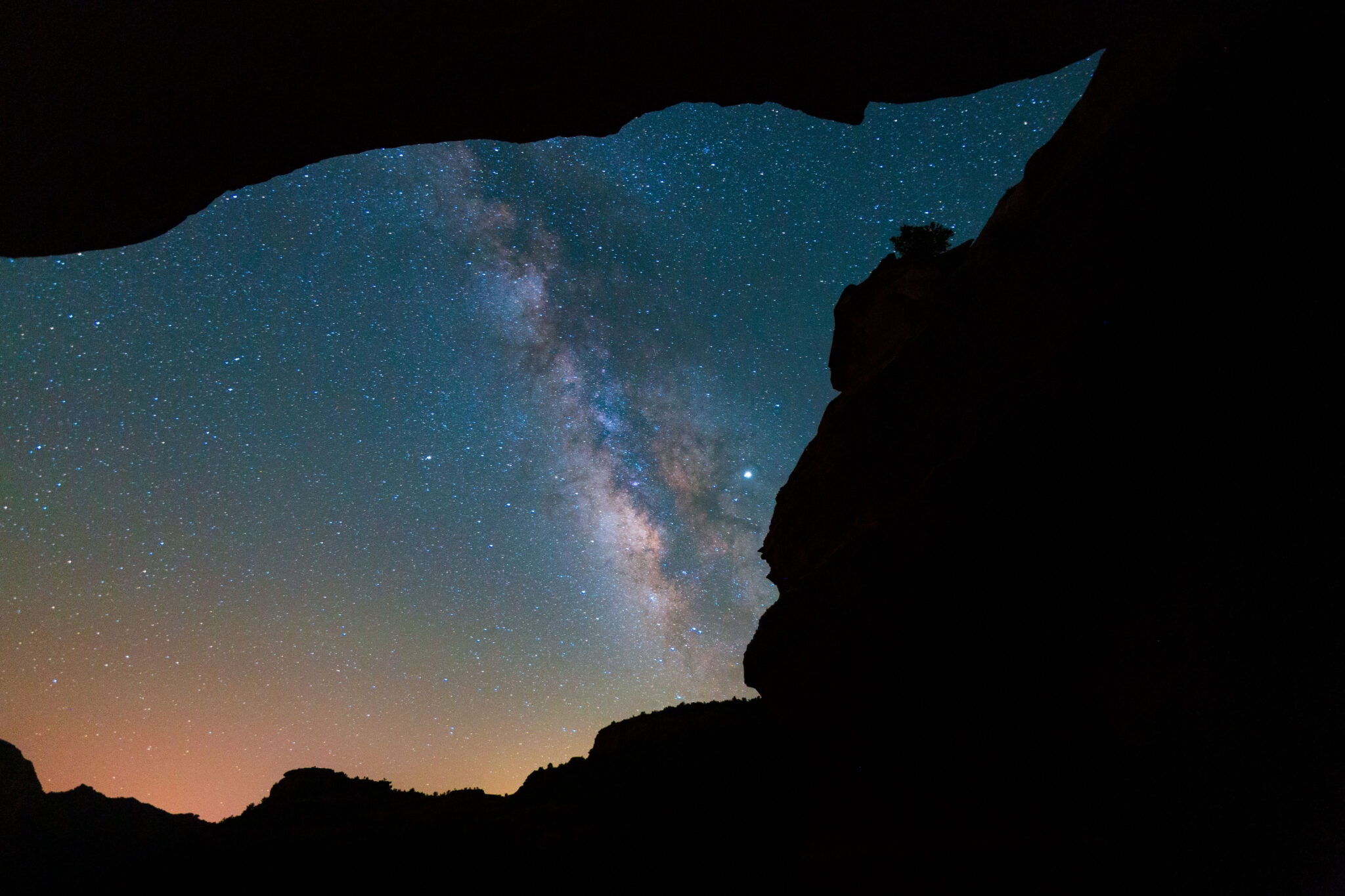 A Guide to the Birthing Cave hike in Sedona
