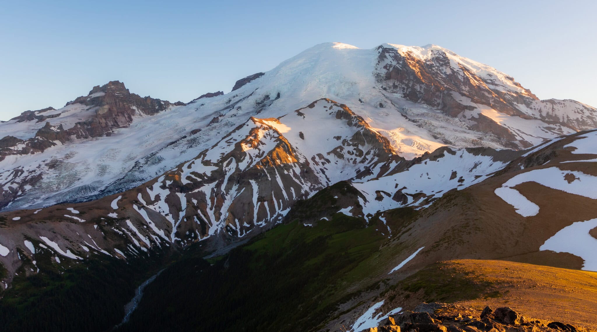Burroughs Mountain Trail Guide: The Best Hike at Mount Rainier