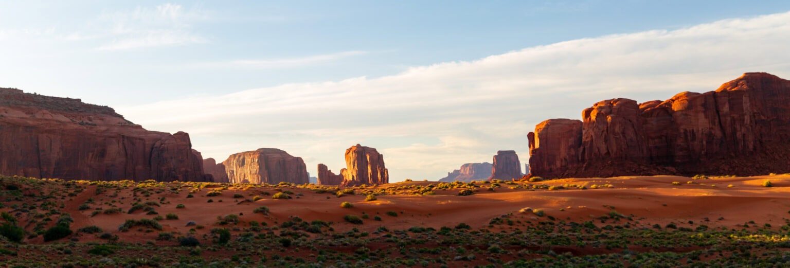 Monument Valley Guide: Is it worth visiting, photos, and tours tips