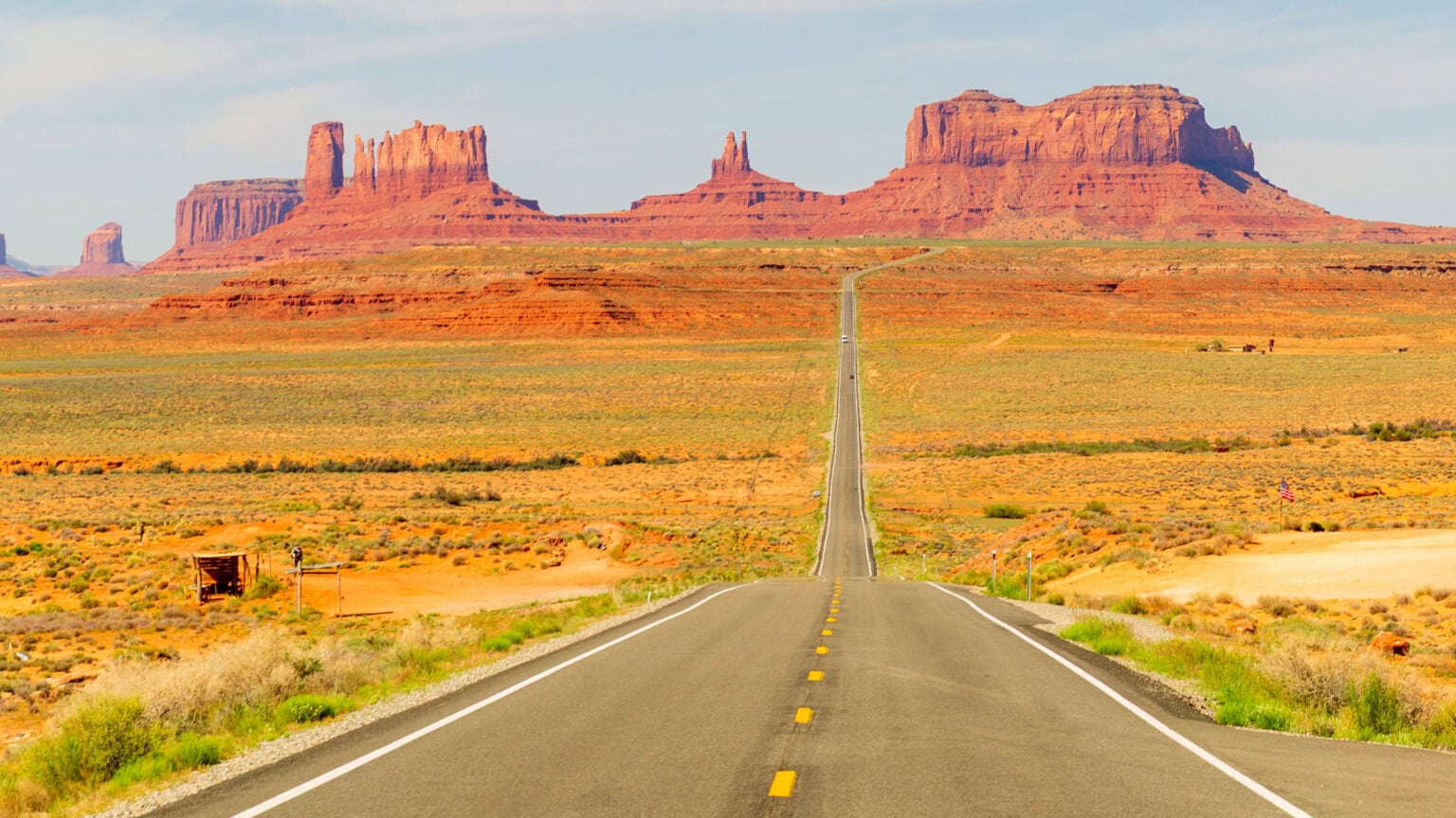 Monument Valley Guide: Is it worth visiting, photos, and tours tips